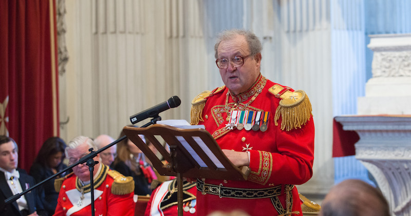 Frà Matthew Festing, Grand-Maître de l'Ordre de Malte, RIP - Le Salon Beige