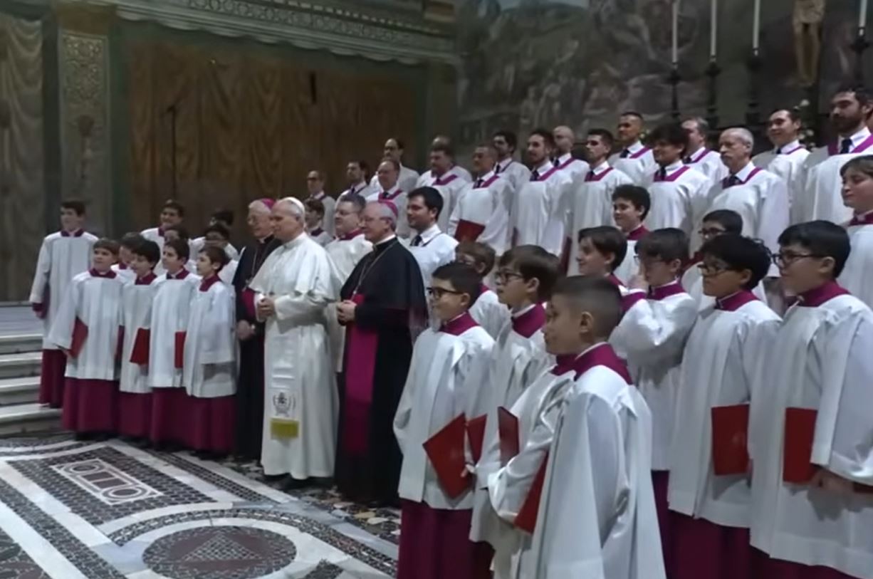Léon XIV assiste au concert de Noël à la chapelle Sixtine - Le Salon Beige